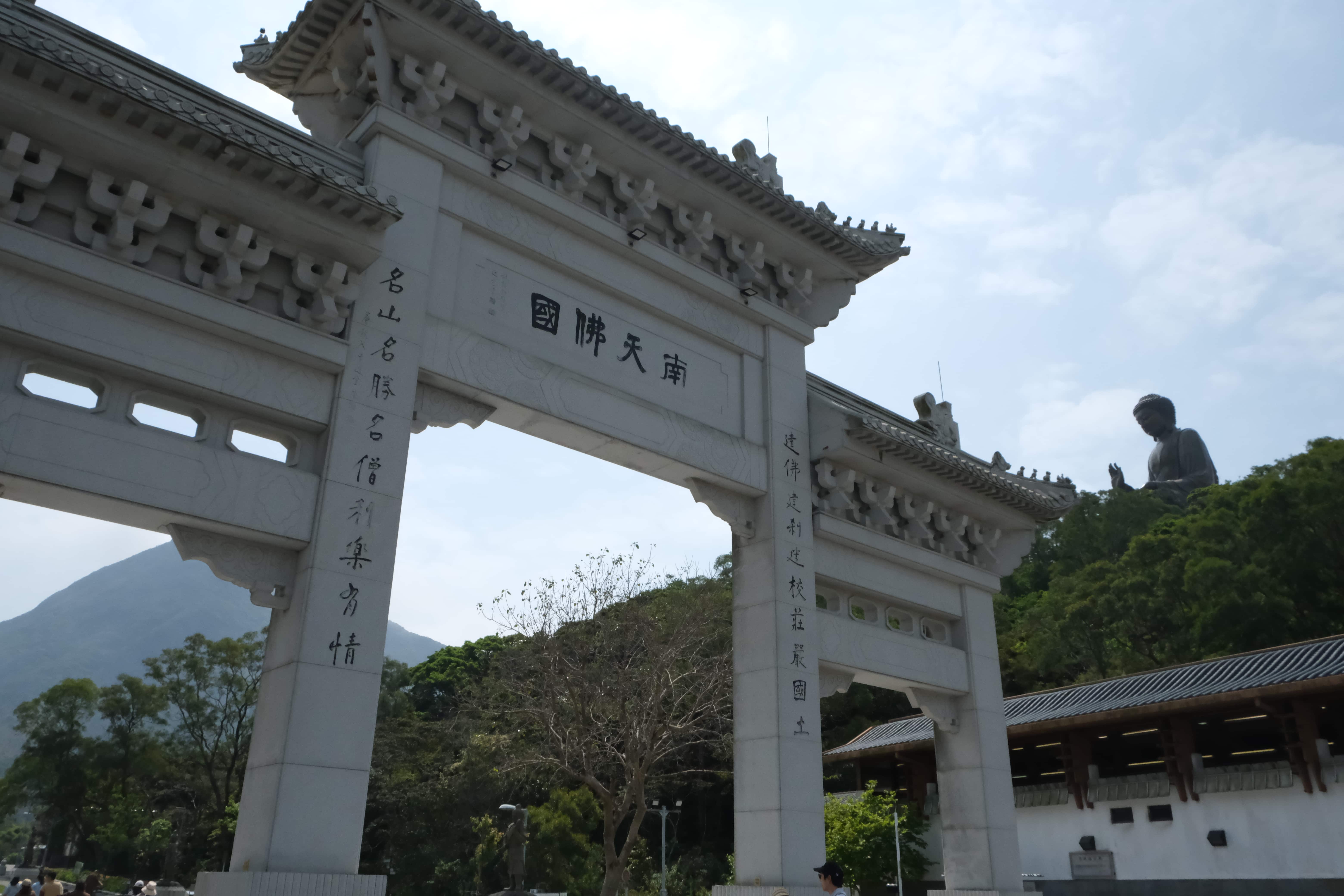 A Guide to Ngong Ping 360 Cable Car and Tai O Village – RoxReels